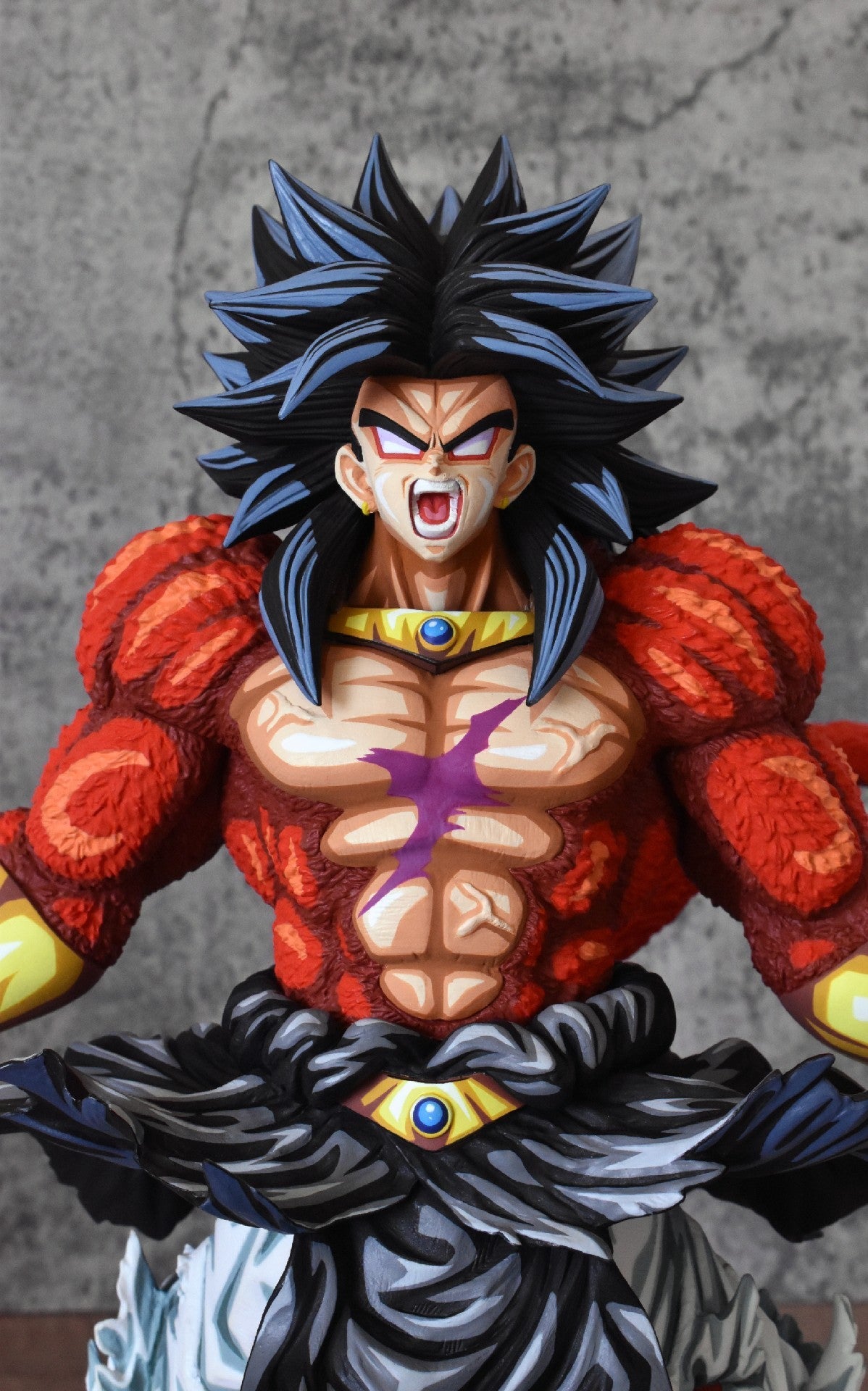 Dragonball Figure Repaint - Broly with Black Hair – Lyk Repaint