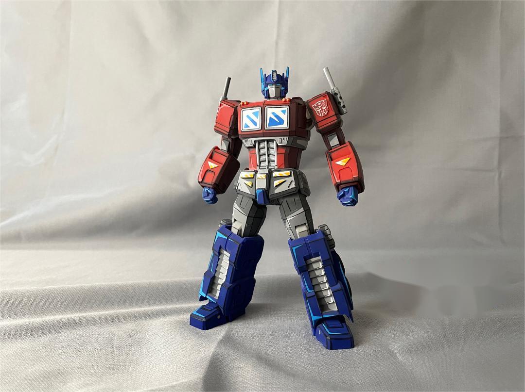 Transformers Optimus Prime Comic Color Repainting – Lyk Repaint
